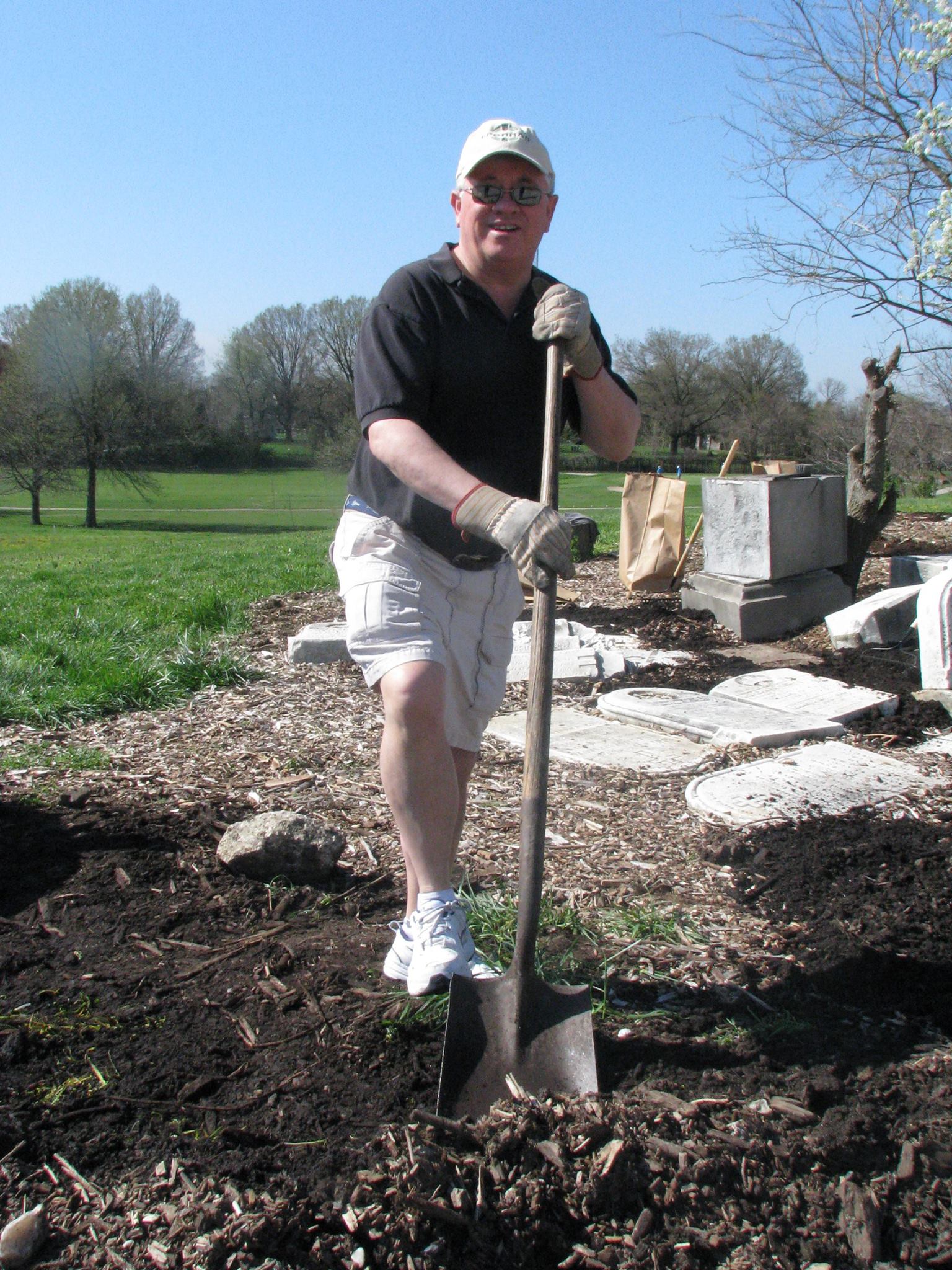 Photos: Spring 2015 Cleanup Day at St. Vincent’s Cemetery - Baltimore ...